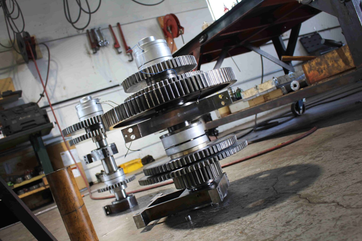 Custom Gear Manufacturing - Gear Drives